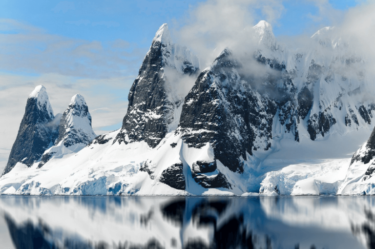 15 Creative Things to Do with Photoshop (Examples)