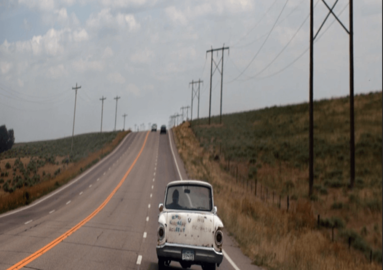 How to Use Perspective Warp in Photoshop (7 Steps)